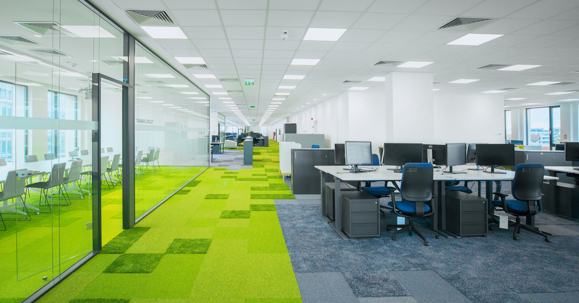 Business Process Outsourcing | MHP – A Porsche Company