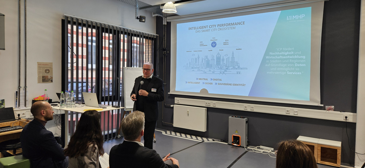 InKoMo 4.0 im MHPLab in Ludwigsburg | MHP – A Porsche Company